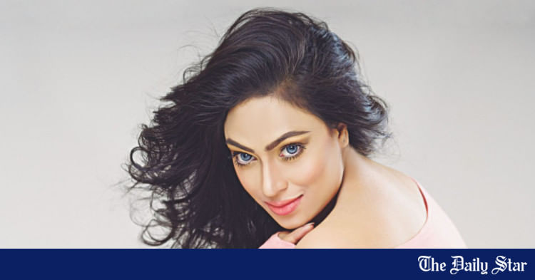 Flashes of Flamboyance - Popular Dhaliwood actress Popy | Daily Star