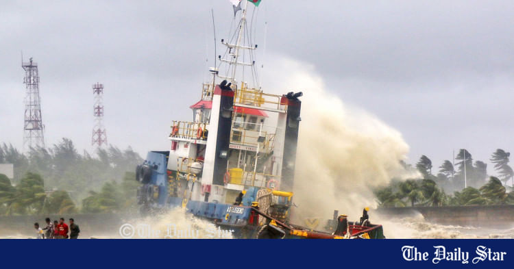 Cyclone Roanu weakens into land depression | The Daily Star
