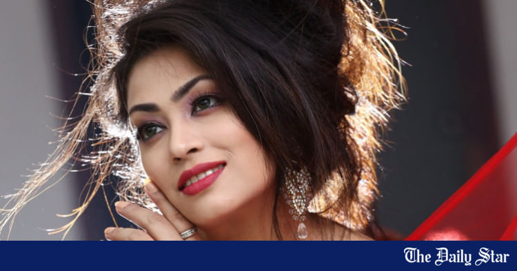 Popy beats COVID-19, flutters back with ‘Bhalobashar Projapoti’ | The ...