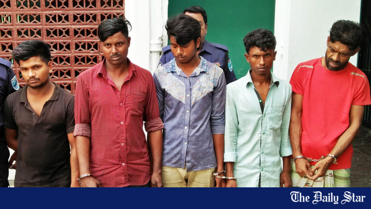 RMG garment worker 'gang-raped' in running bus, 5 held | Daily Star