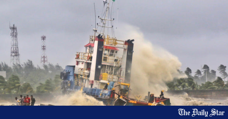 Roanu takes 23 lives | The Daily Star