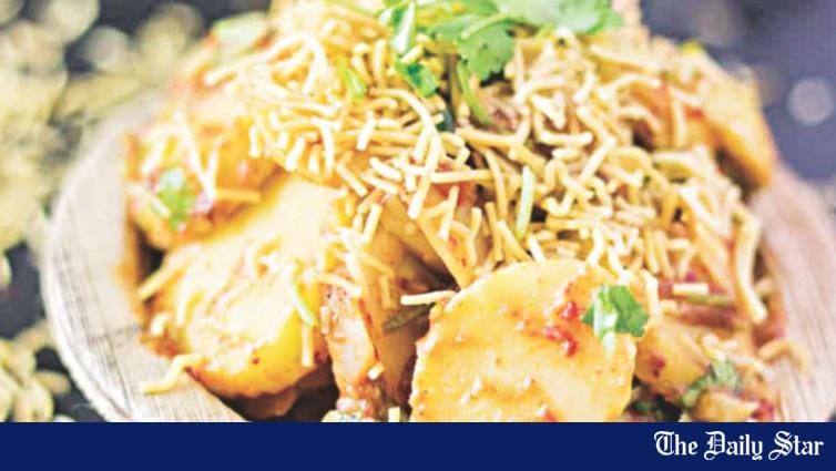 Savoury chaats for chilly evenings | The Daily Star