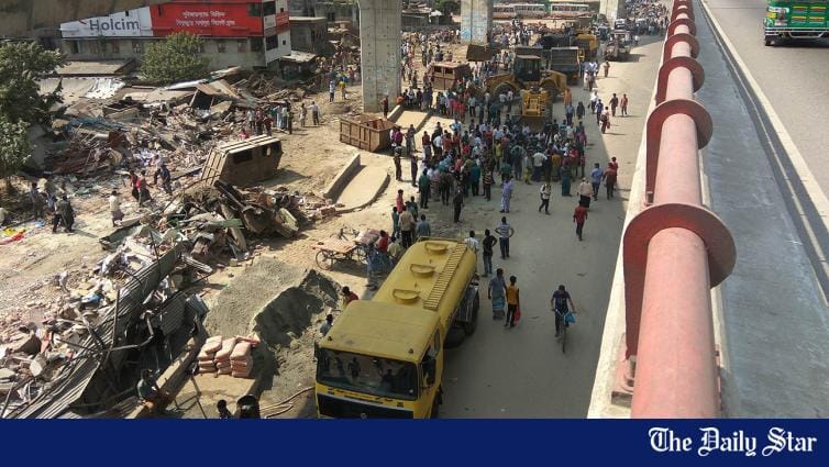 Saydabad truck stand evicted