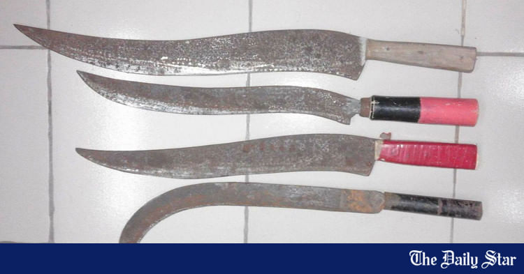 Sharp weapons recovered from BCL man’s room at DU hall