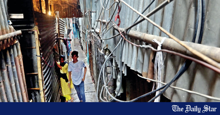 Illegal Gas, Power Lines in Slums: 24 syndicates earn Tk 2.88cr a month