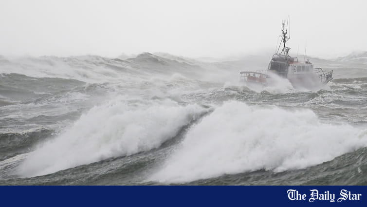 Capsized lifeboat leaves 3 dead in French storm | The Daily Star