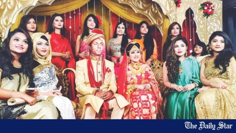Shimu ties the knot | The Daily Star