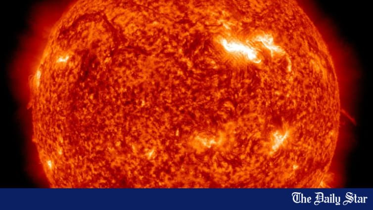 A real scorcher: NASA probe to fly into sun's atmosphere