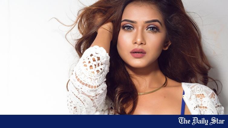 Popular Actress Tanjin Tisha: Chit-Chat with her | The Daily Star
