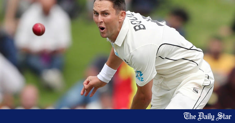 Boult leads attack as NZ on top against India | The Daily Star