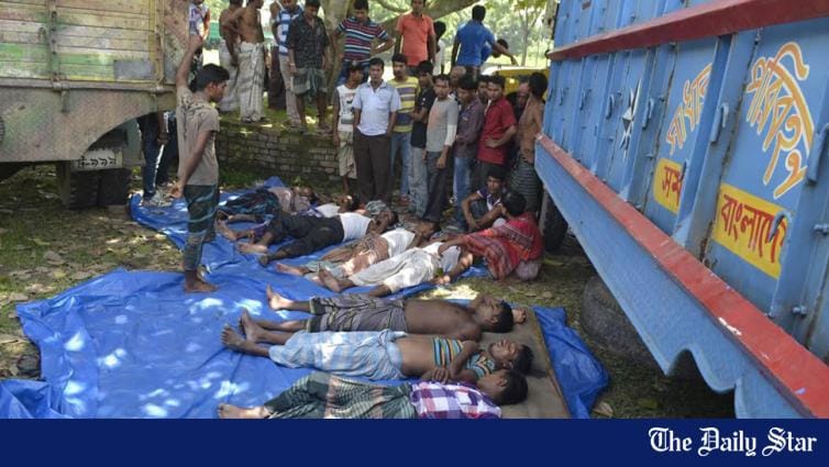 30 unconscious after eating at Rajshahi hotel | The Daily Star