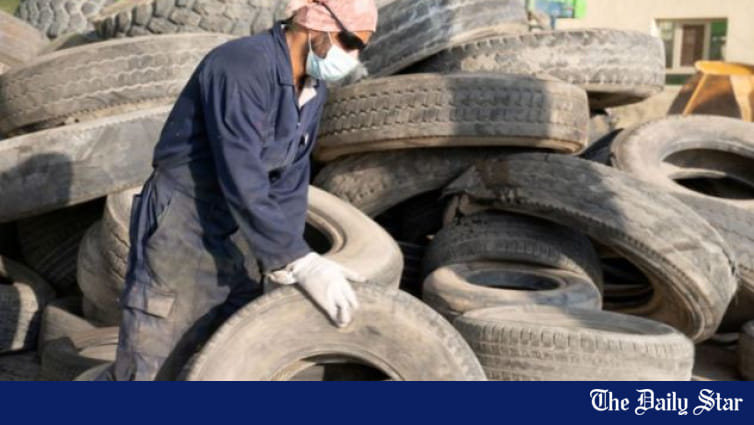 Kuwait starts to recycle massive tyre graveyard | The Daily Star