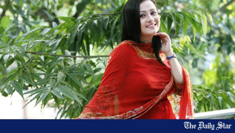 Purnima to star in Amitabh Reza’s web film ‘Munshigiri’ | The Daily Star