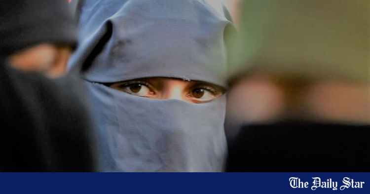 Students harassed for wearing burqa: HC directs govt to probe allegations