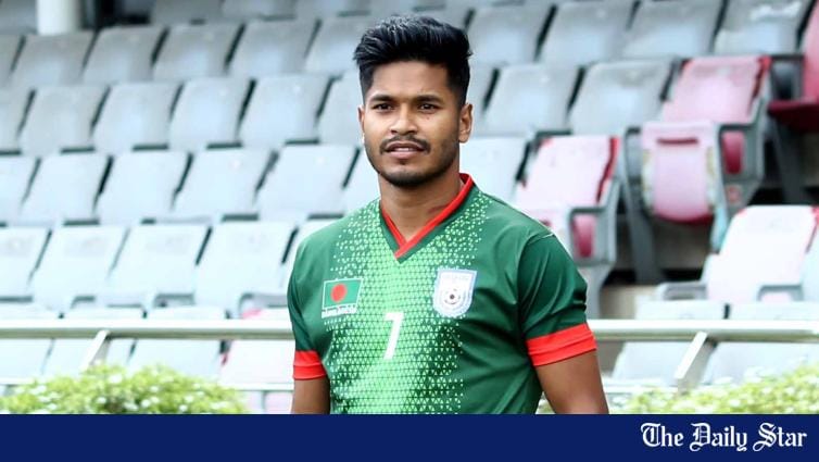 Footballer quits Air Force job for national team | The Daily Star