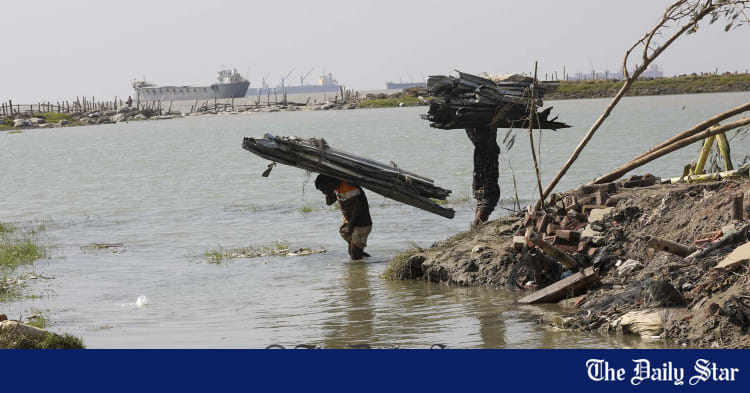 Impact of Cyclone Remal | As Cyclone Remal approaches, tension grips ...