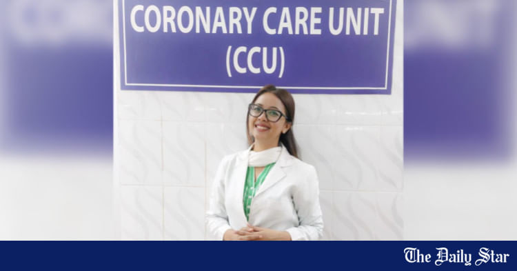 Singer Oyshee officially becomes a doctor | The Daily Star