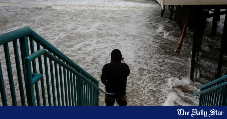 Hurricane Nicol: At least 2 killed in Florida | The Daily Star