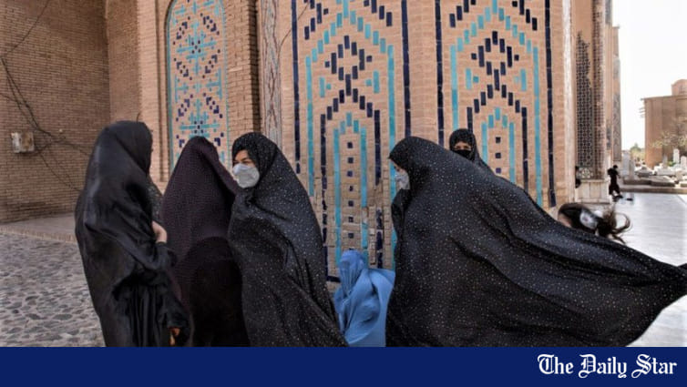 Ban on women in NGO: UN won't halt aid to Afghanistan | The Daily Star