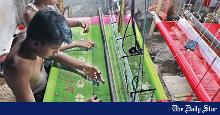 Jamdani Palli: A village that weaves tradition | The Daily Star