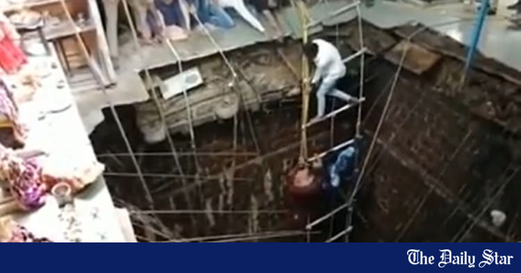 India temple collapse: Death toll rises to 35 | The Daily Star