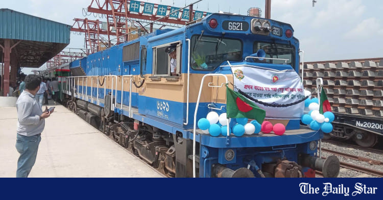 Bangladesh Railway conducts first trial run over Padma Bridge
