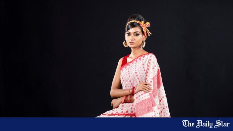 Bengali Bridal Hairstyles: Traditional Khopa and Beni Styles | How to ...