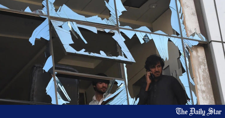 Bomb blast kills at least four in southwest Pakistan | The Daily Star