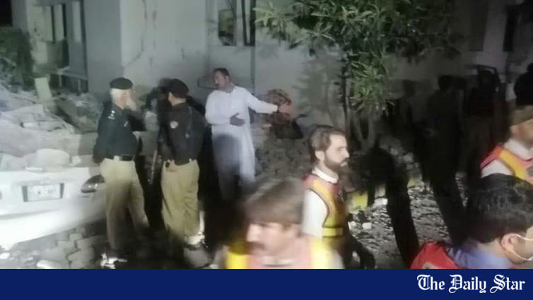 Blasts in Pakistan: Death toll rises to 13 | The Daily Star