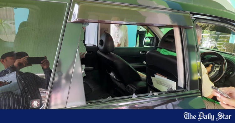 Anti-Govt Agitation: Over 50 hurt as AL, BNP activists clash | The ...