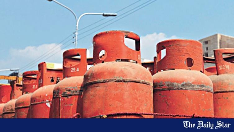 12kg LPG now Tk 1,140 | The Daily Star
