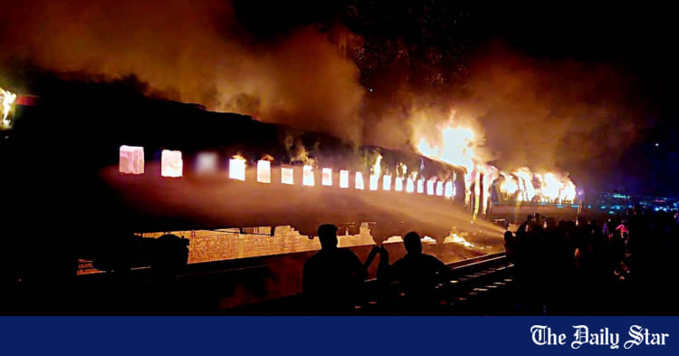 Benapole Express fire: Murder case filed against unnamed people | The ...