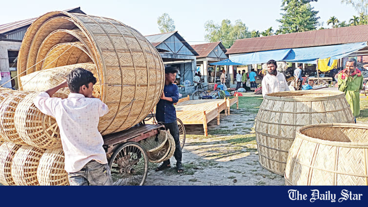 Traditional duli still in demand | The Daily Star