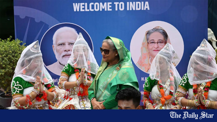 Modi’s oath-taking: PM Hasina 'first distinguished guest' to arrive in ...