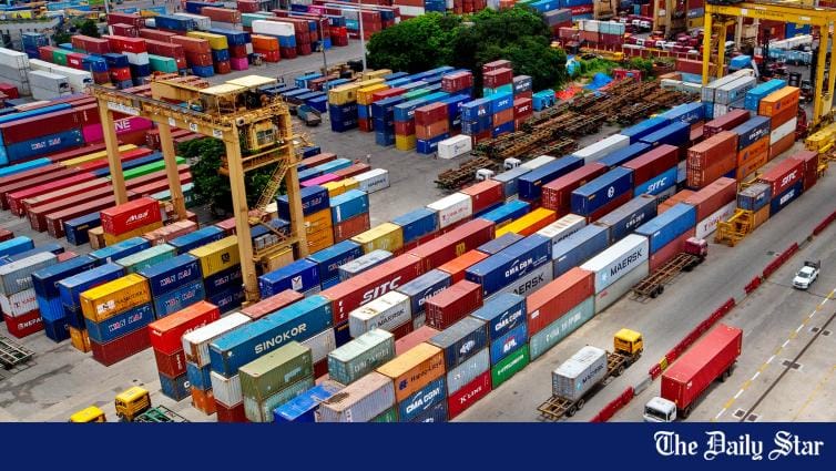 Long vessel queue forms at Ctg port | The Daily Star