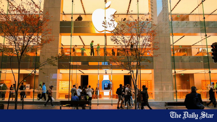 Apple accused by US labor board of imposing illegal workplace rules ...