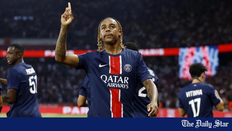 Barcola scores twice as 'perfect' PSG hit six past Montpellier | The ...