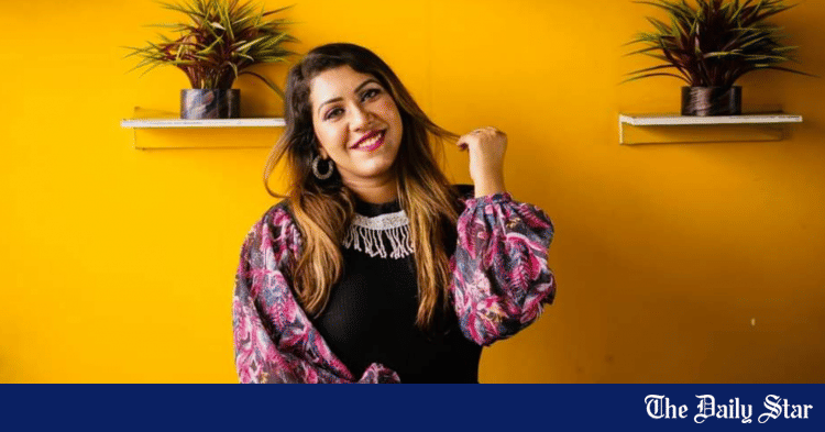 Puja’s 10 songs surpass 10 million views | Daily Star