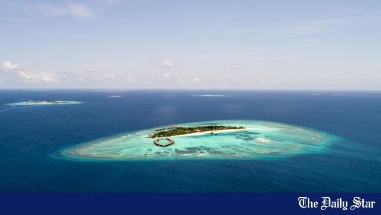 Top 6 Coral Islands That Will Blow Your Mind: Explore Tropical Paradise ...