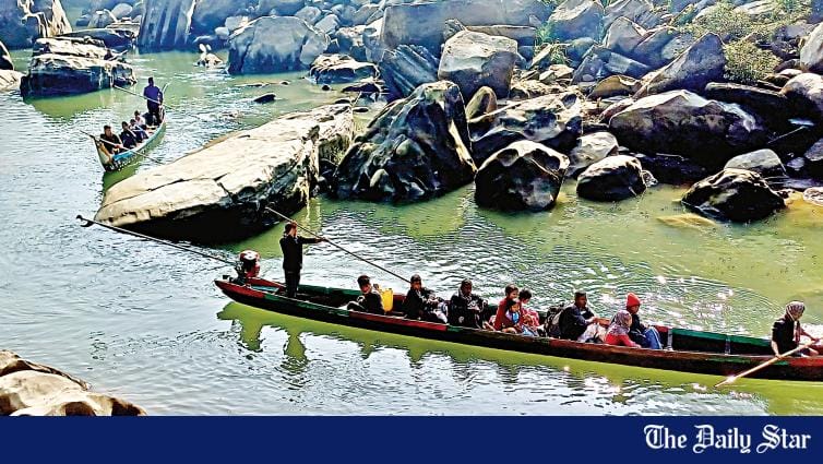 Sangu River Tourist Attractions | The ‘Kingdom of Stones’ on Sangu ...