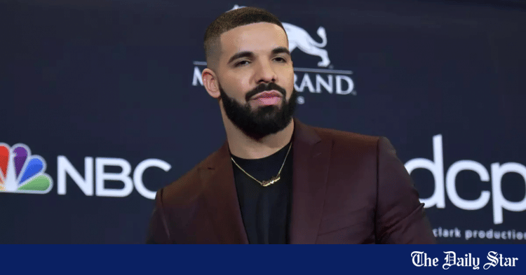 Drake surprises Melbourne concertgoers, gives away $45,000 I Daily Star