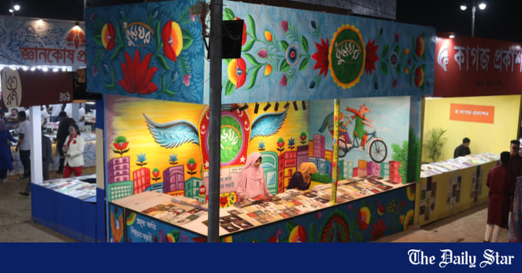 Rickshaw Art Stall At Ekushey Book Fair | Kureghor Prokashoni Showcases ...