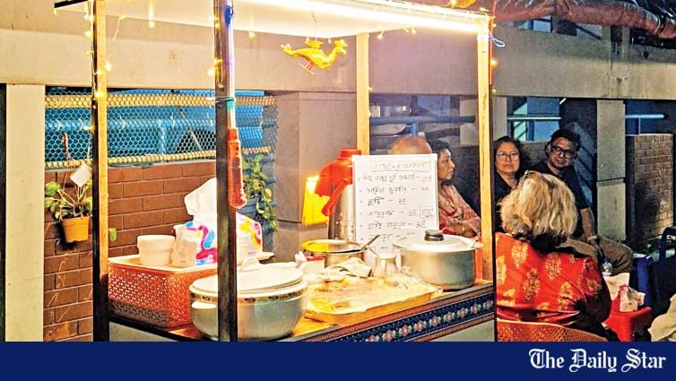 Best Street Food in Dhaka | Dhaka’s Culinary Street Performers: Live ...