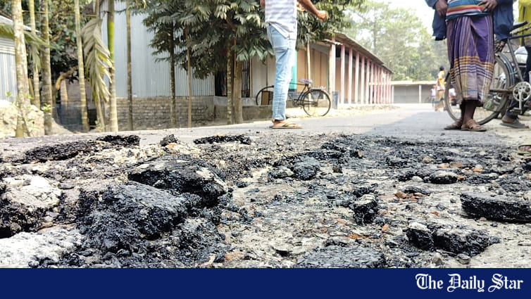 Tarmac damaged 2 days after road renovation work | The Daily Star