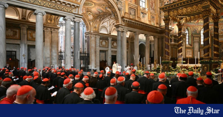 What is a Roman Catholic conclave and who takes part? | The Daily Star