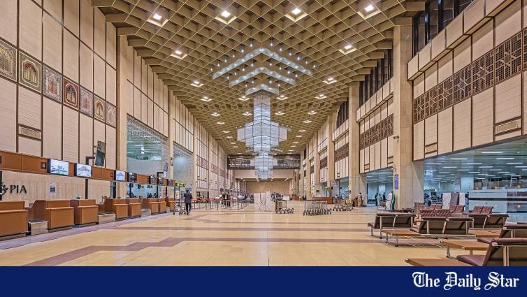 Pakistan Airport Closure News April 2025 | Flight operations at Karachi ...