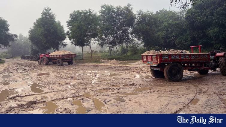 HC directs govt to list sand lifters, take action | The Daily Star
