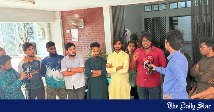 Ducsu, hall union leaders barricade admin building over fund accounts ...