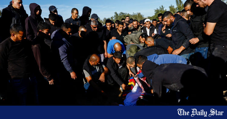 Israeli hostages killed in Gaza carried white flag: army official ...