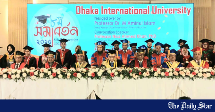 DIU's 8th Convocation held | The Daily Star